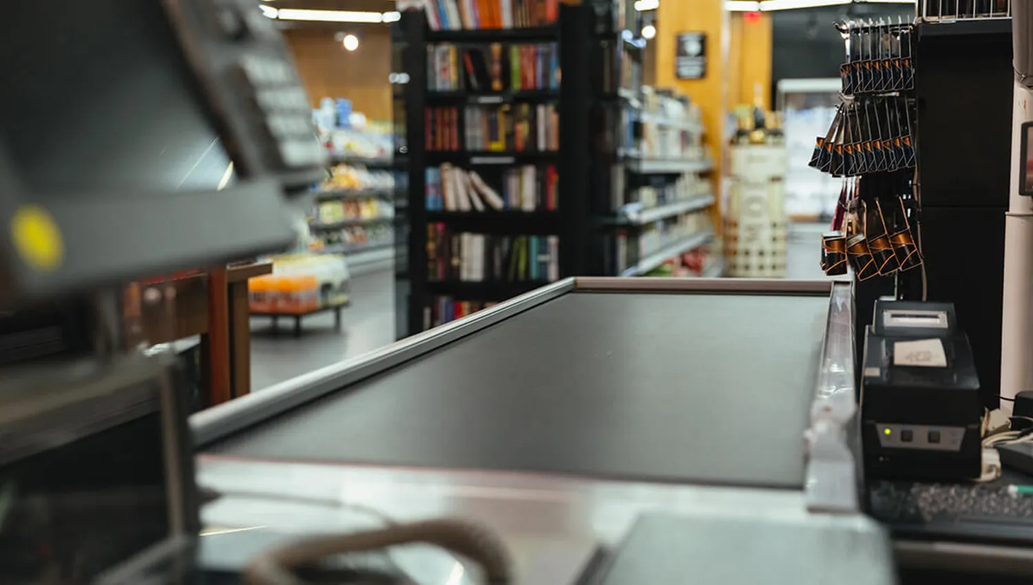 Miller Grupa otvara prve WH Smith prodavnice u Srbiji | Aktual.rs