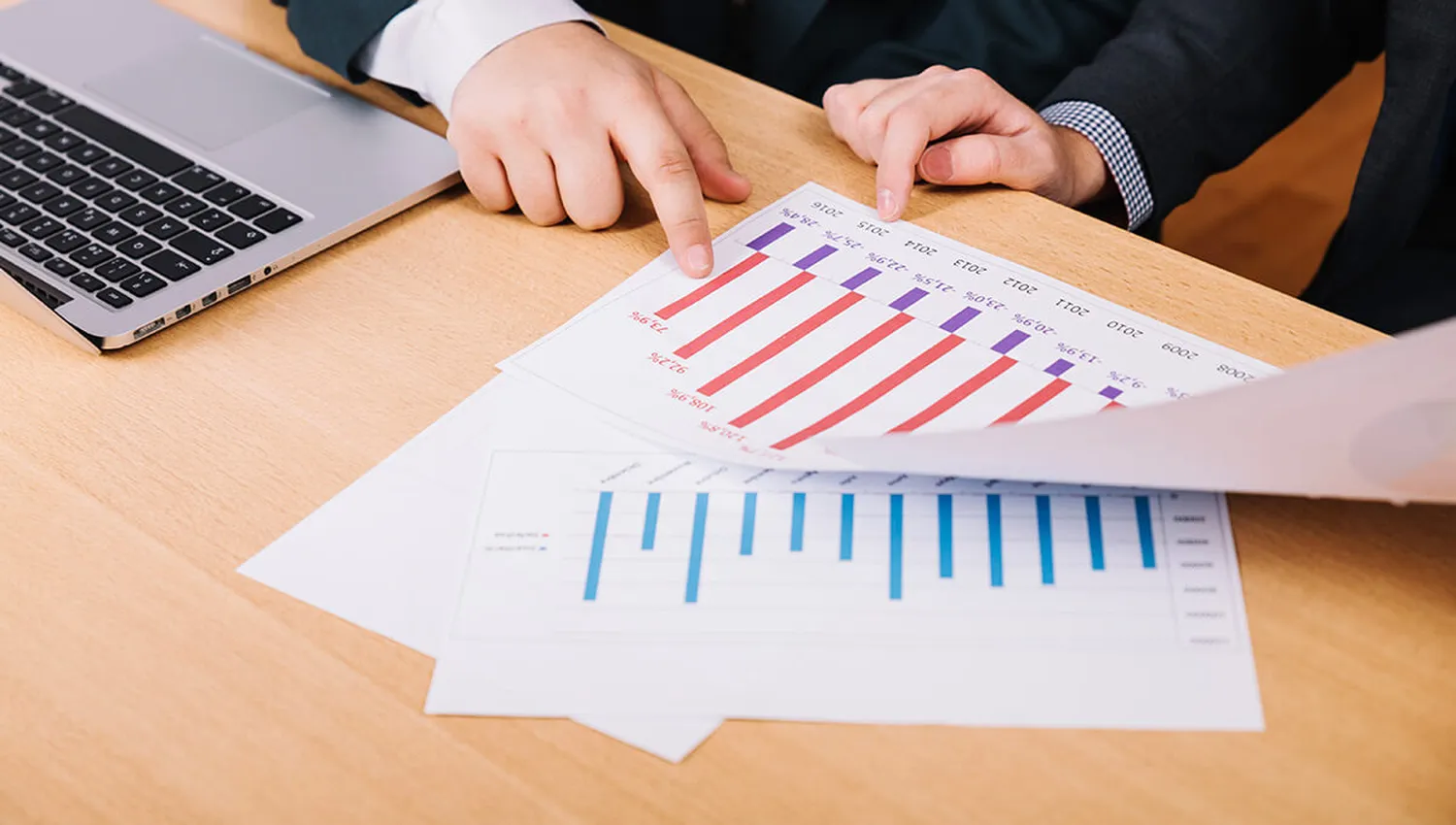 Poreski kalendar za decembar 2024: Ključni datumi i obaveze | Aktual.rs